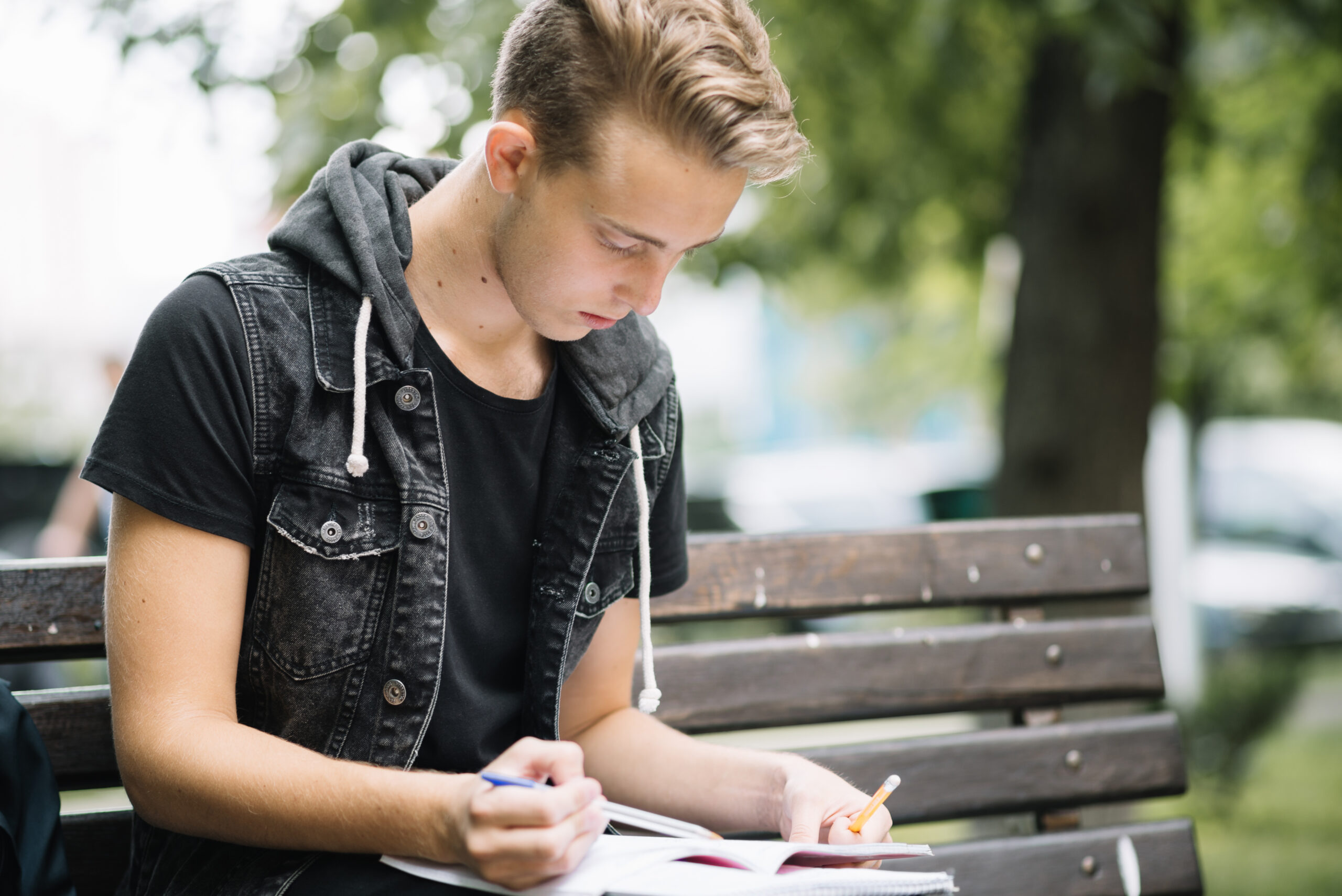 How to Write IB English Paper 1: working tips - TutorsPlus